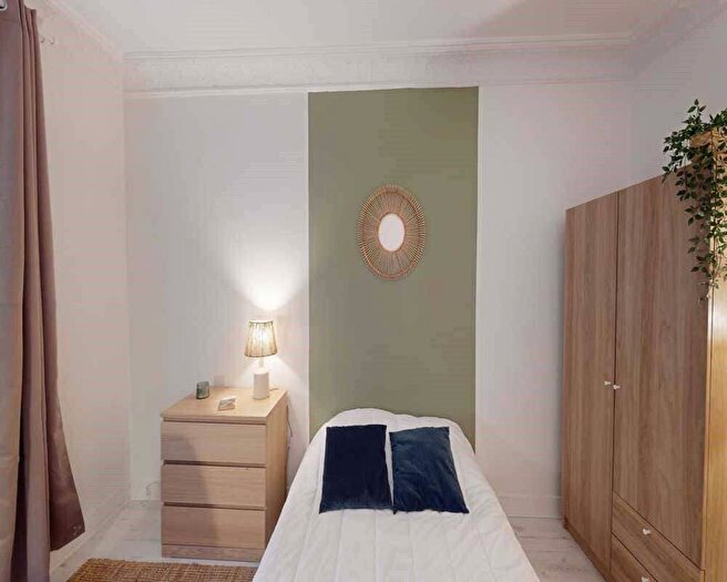 Appartement 1 pièce à louer à Bassin de la Villette, Paris 19ème arrondissement