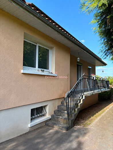 Maison 7 pièces à Couhé, à vendre