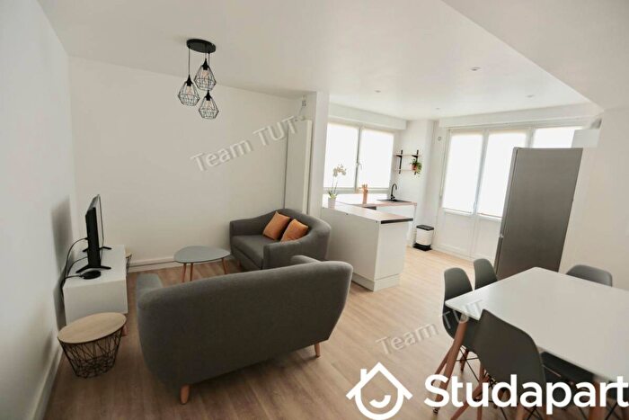 Velodrome-Reclus Callot, Vand uvre-lès-Nancy : Appartement 1 pièce à louer