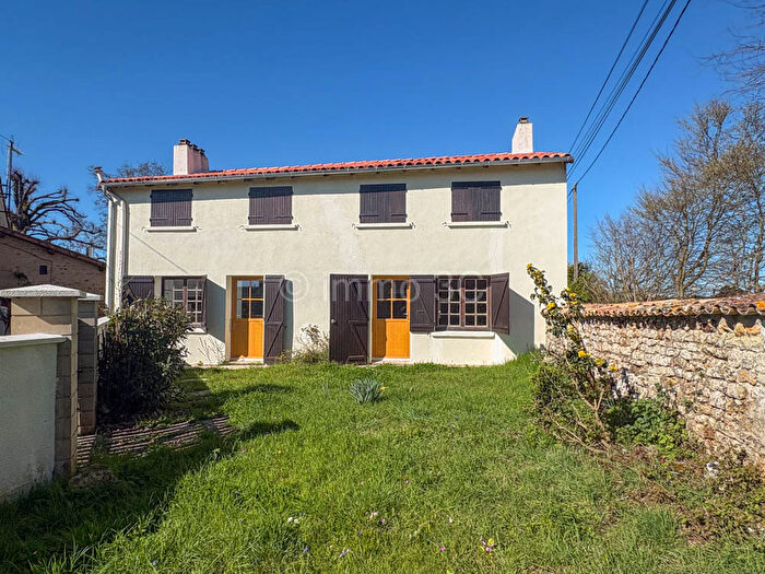 Maison à vendre - Lorigné - 5 pièces - 2 chambres