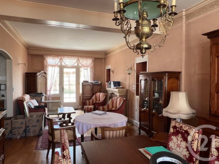 Appartement à vendre - Montluçon, Saint-Jean, Chantoiseau, Ilets - 4 pièces - 2 chambres