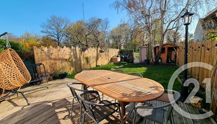 Maison à vendre - LIsle-Adam - 5 pièces - 4 chambres