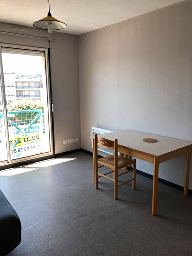 Appartement à louer - Annonay, Centre-ville - 1 pièce