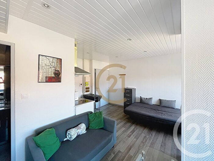 Appartement 1 pièce à Montbéliard, Faubourg, Mont-Chevis, Chiffogne, Citadelle, à louer