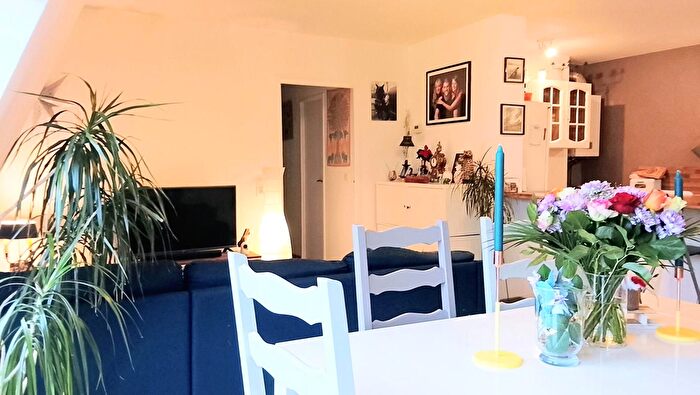 Appartement à vendre - Villeneuve-dAscq, Cousinerie - 4 pièces - 3 chambres