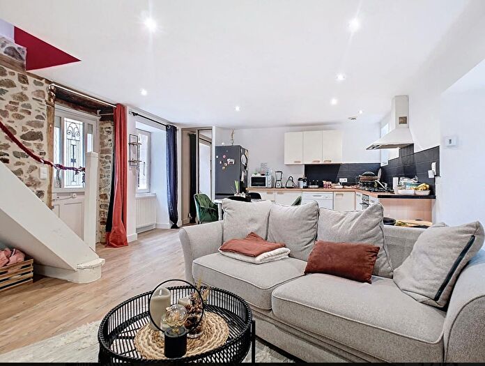 Maison 4 pièces à Laguenne, à vendre
