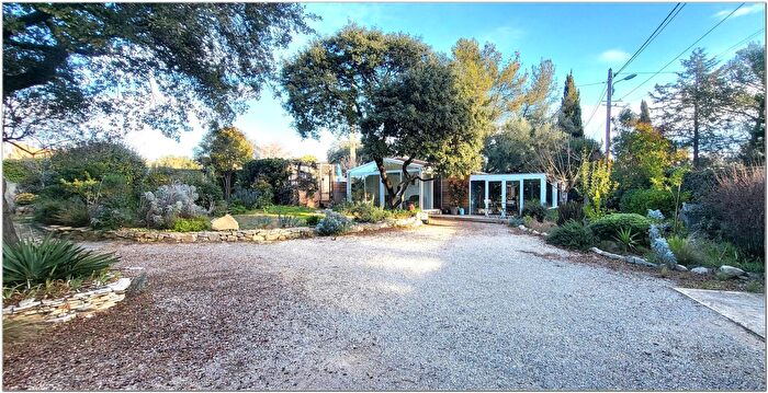 Maison à vendre - Nîmes, Mas de Lauze, Carreau de Lanes - 4 pièces - 2 chambres