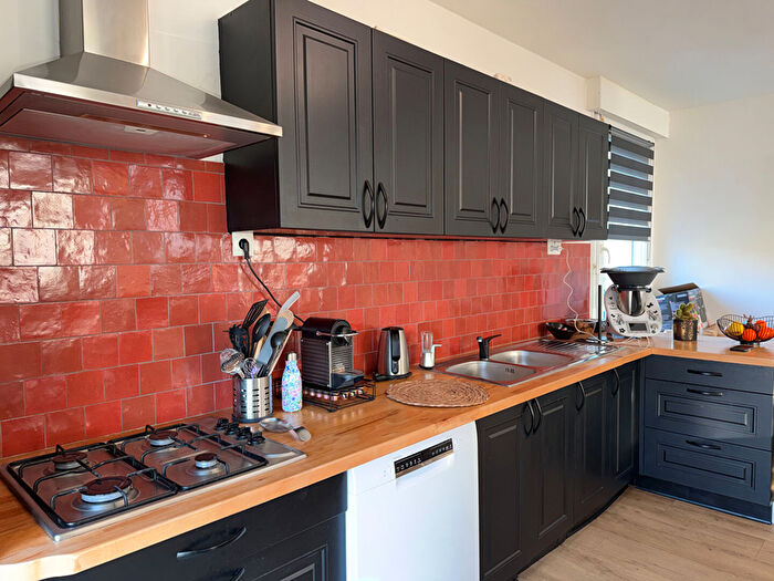 Maison à vendre - Pontivy, Château-Gaillard - 5 pièces - 3 chambres