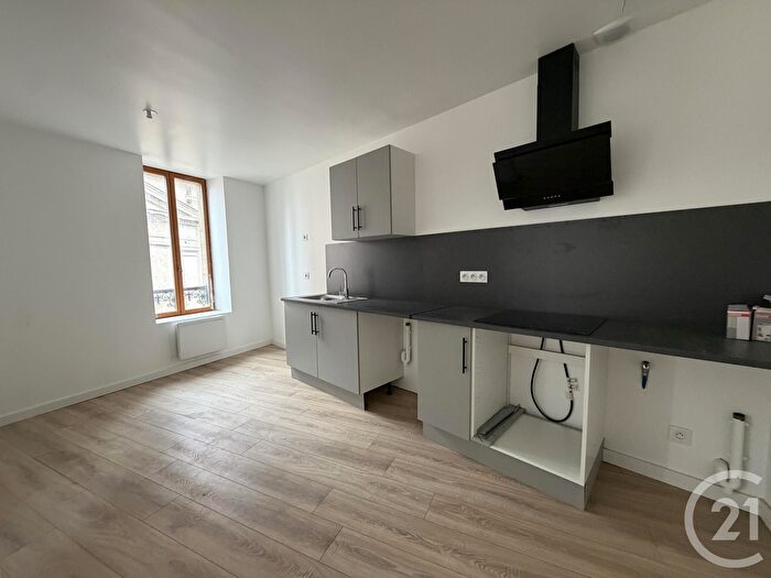 Appartement à louer - Graulhet, Centre-ville, Panessac, Plaine de Millet - 3 pièces - 2 chambres