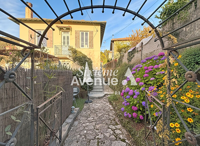 Maison à vendre - Grasse, Saint-François - 3 pièces - 2 chambres