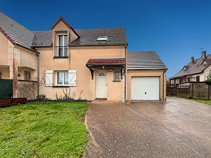 Maison à louer - Ballancourt-sur-Essonne - 4 pièces - 3 chambres