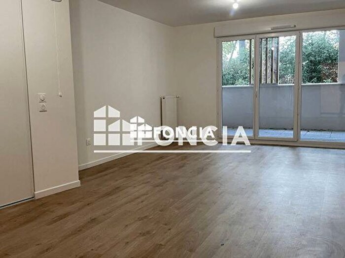 Appartement à louer - Racinay Pierrefite, Rambouillet - 2 pièces - 1 chambre