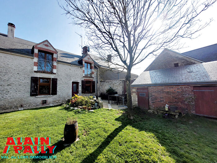 Maison à vendre - Villampuy - 6 pièces - 4 chambres