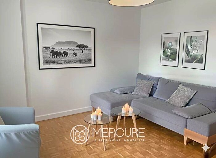 Appartement à louer - Lyon ème arrondissement - 2 pièces - 1 chambre