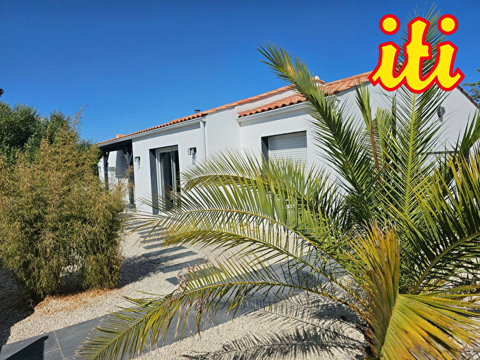 Saint-Mathurin : Maison 7 pièces à vendre