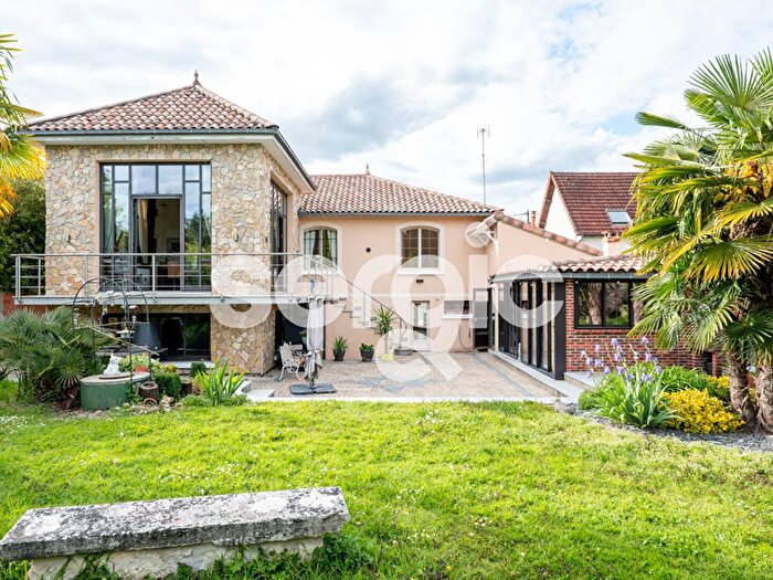 Soisy-sur-Seine : Maison 7 pièces à vendre