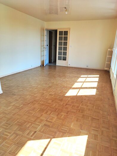Appartement 5 pièces à vendre à Montmagny, Centre-ville, Carrières