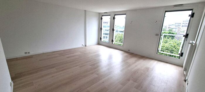 Nanterre, Parc Nord : Appartement 4 pièces à vendre
