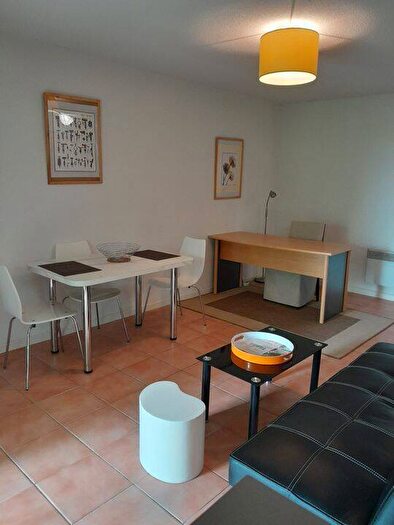 Appartement 2 pièces à Escassefort, à louer