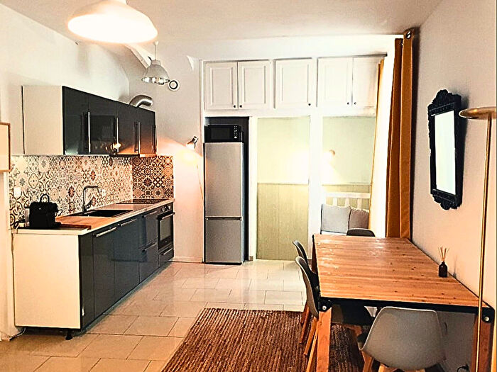 Salon-de-Provence - Appartement 1 pièce à vendre