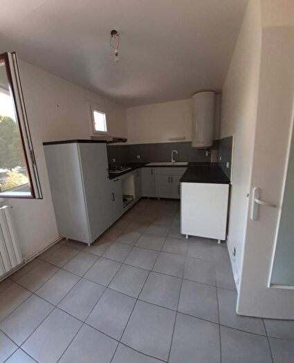 Centre Ville, Vizille : Appartement 3 pièces à louer