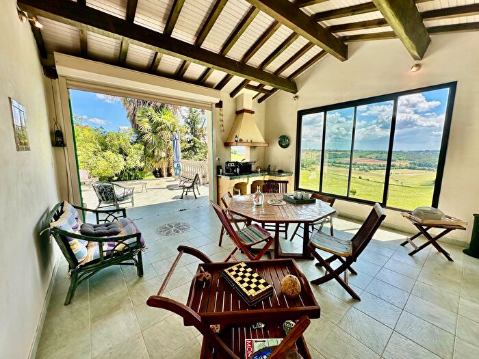 Maison à vendre - Couloumé-Mondebat - 6 pièces - 3 chambres