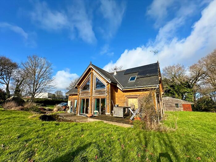 Maison à vendre - Bégard - 6 pièces - 5 chambres