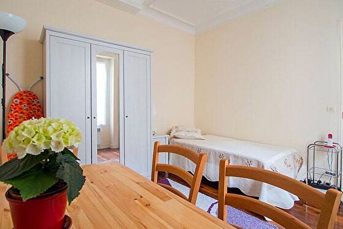 Appartement à louer - La Pelouse, Saint-Mandé - 1 pièce