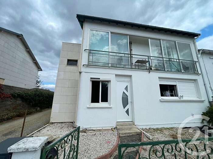 Maison à vendre - La Roche-sur-Yon, Le Bourg sous la Roche - 5 pièces - 3 chambres
