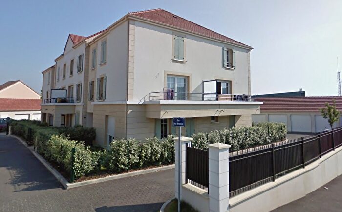 Appartement à vendre - Bonnières-sur-Seine - 4 pièces - 3 chambres