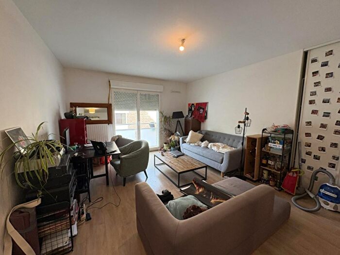 Appartement 2 pièces à louer - Quartiers Sud-Est, Francisco Ferrer