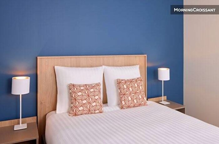 Appartement à louer - Centre Ville Sud-Vallée, Voiron - 1 pièce