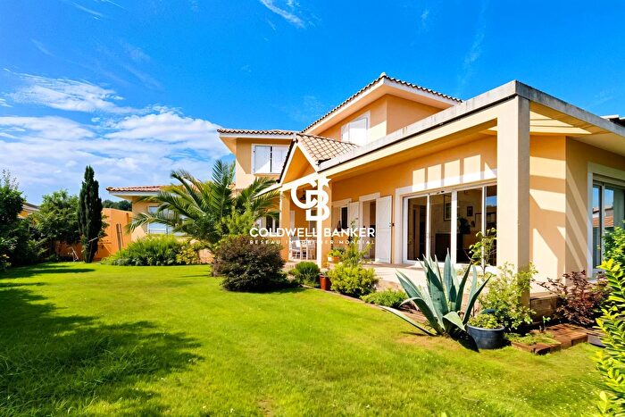 Maison à vendre - Andernos-les-Bains, Betey, La Chapelle Forestière, Bruyères - 7 pièces - 6 chambres