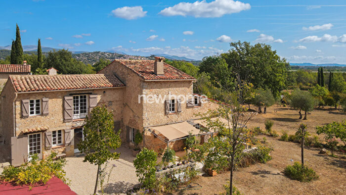 Maison à vendre - Fayence - 7 pièces - 5 chambres
