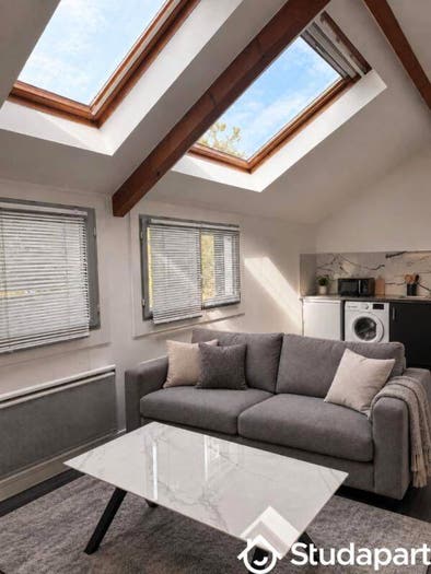 Maison 1 pièce à louer à Beauté Baltard-Le Port, Nogent-sur-Marne
