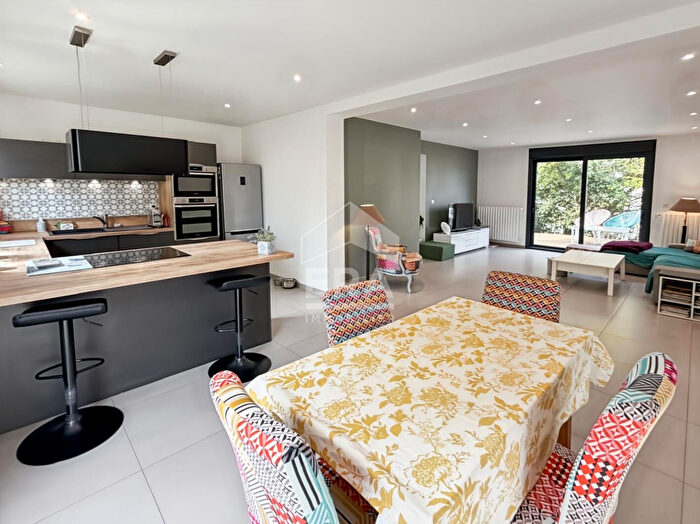 Maison à vendre - Boissise-le-Roi - 6 pièces - 4 chambres