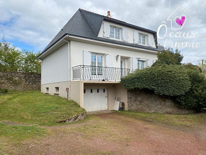 Maison 7 pièces à Cholet, à vendre