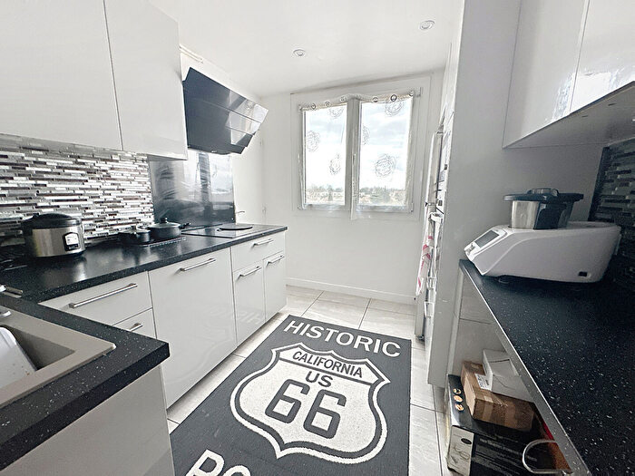 Appartement à vendre - Le Pontet, Réal Panier - 4 pièces - 2 chambres