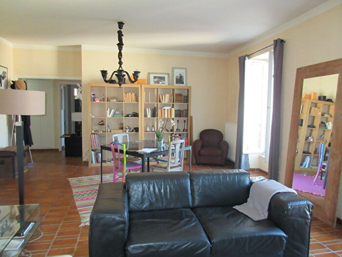 Appartement à louer - Rodez, Centre historique, Vieux-Rodez - 3 pièces - 2 chambres