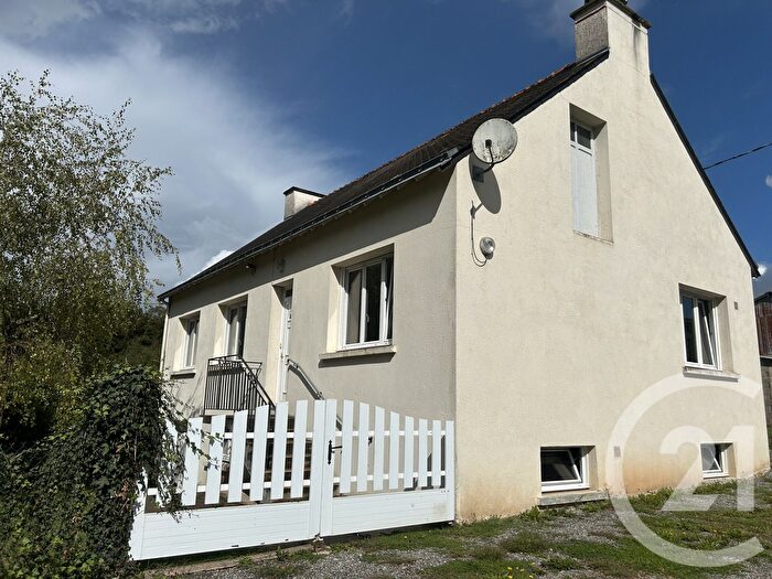 Maison à louer - Bains-sur-Oust - 5 pièces - 4 chambres