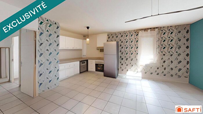 Appartement à vendre - Décines-Charpieu, La Soie Montaberlet - 4 pièces - 3 chambres