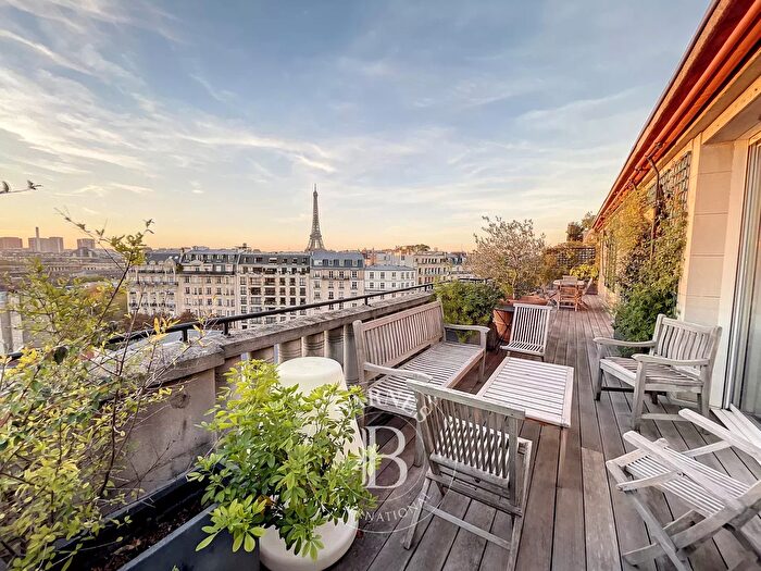 Appartement à louer - Paris e , Breteuil - 5 pièces - 3 chambres