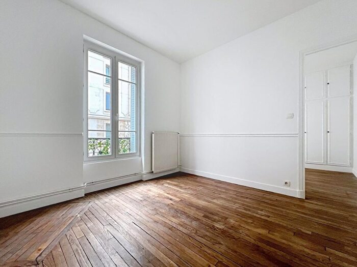 La Garenne-Colombes, Centre Nord, Gare, Mairie : Appartement 2 pièces à louer
