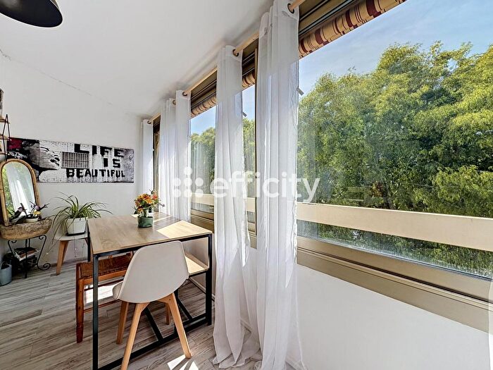 Appartement 3 pièces à vendre à Fréjus, Villeneuve