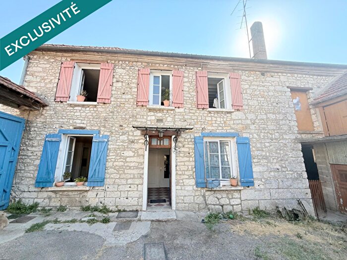 Maison 5 pièces à vendre à Bennecourt