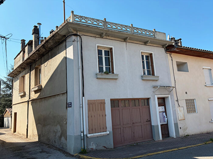 Maison à vendre - Ruy-Montceau - 4 pièces - 3 chambres