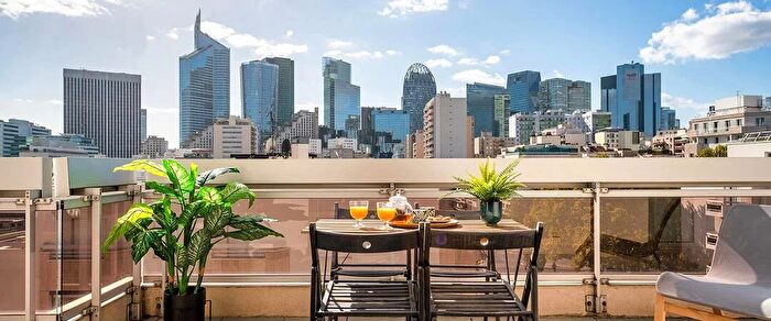 Appartement à vendre - Courbevoie, Hôtel de ville - 2 pièces - 1 chambre