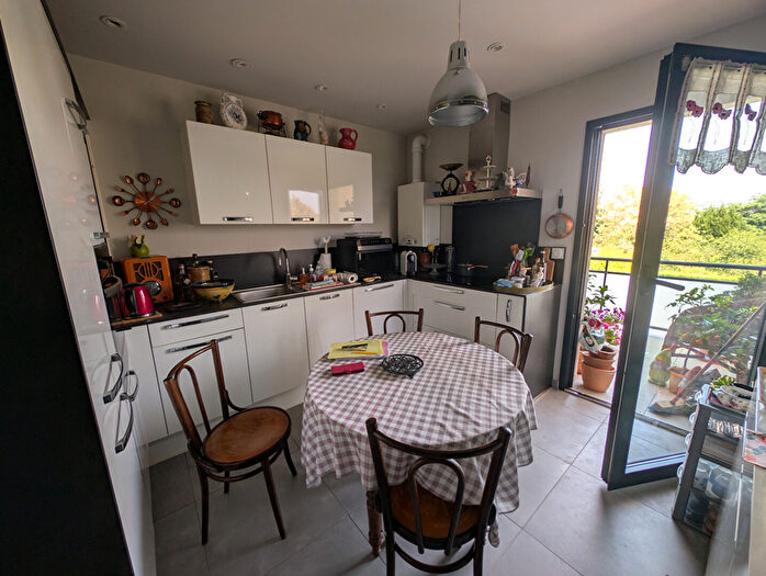 Appartement 3 pièces à louer - Bourges, Aéroport, Vauvert, Pierrelay, Pissevieille
