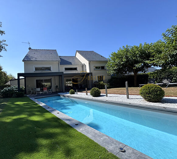 Maison 7 pièces à vendre à Mehun-sur-Yèvre