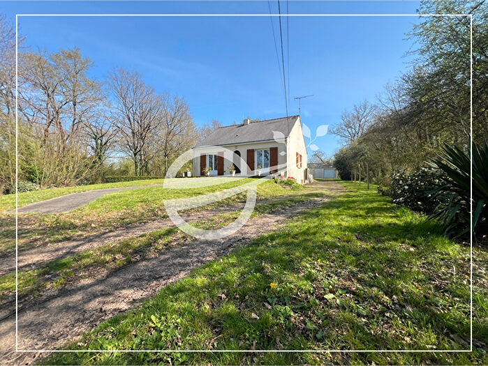 Maison à vendre - Saint-Aubin-des-Châteaux - 5 pièces - 3 chambres